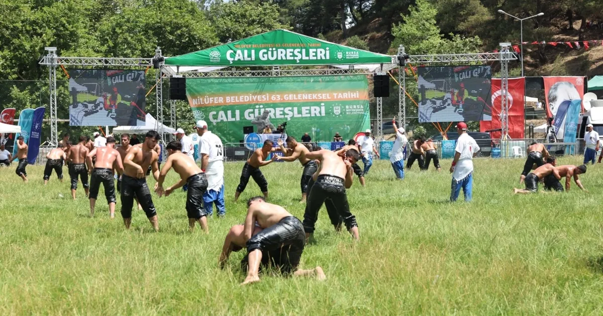 Çalı’da başpehlivan Mehmet Yeşil Yeşil oldu - BBursa